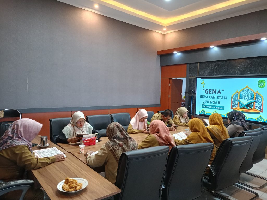 KEGIATAN GERAKAN ETAM MENGAJI (GEMA) DI LINGKUNGAN KECAMATAN ANGGANA ...